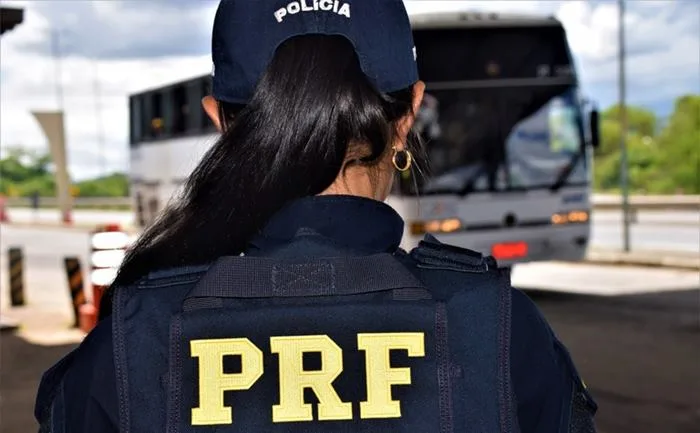 Caso De Importunação Sexual Dentro De ônibus é Registrado Pela Prf Na